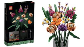 The LEGO Flower Bouquet Makes Bricks Blossom into a Beautiful Display ...