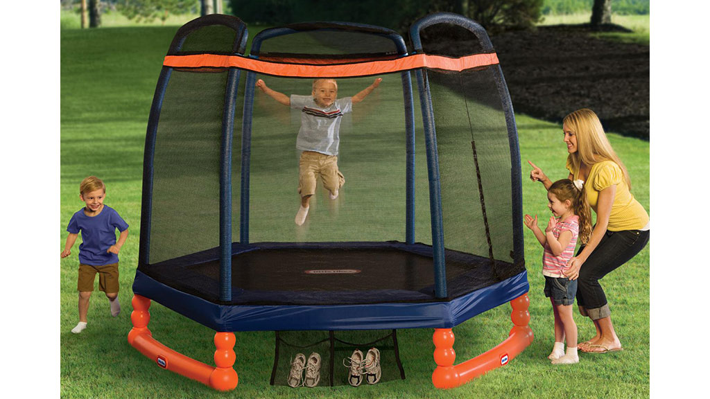 LITTLE TIKES 7FT. TRAMPOLINE | The Toy Insider