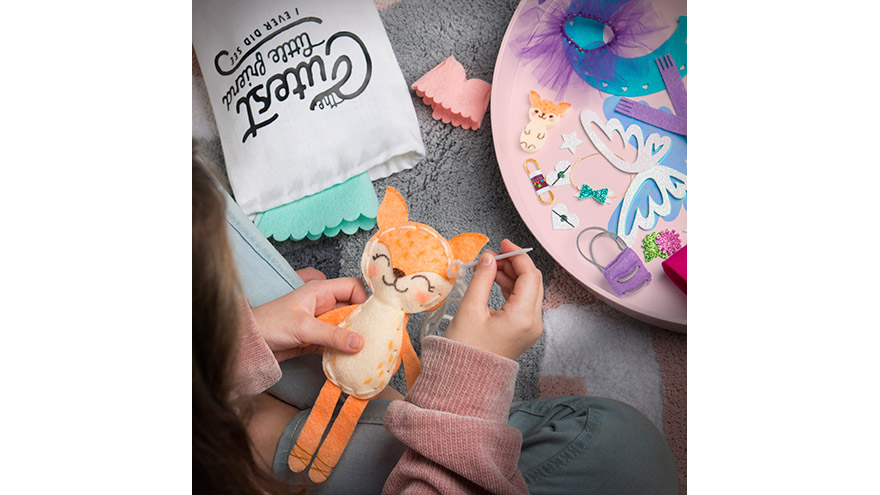 CRAFT-TASTIC MAKE A FOX FRIEND | The Toy Insider