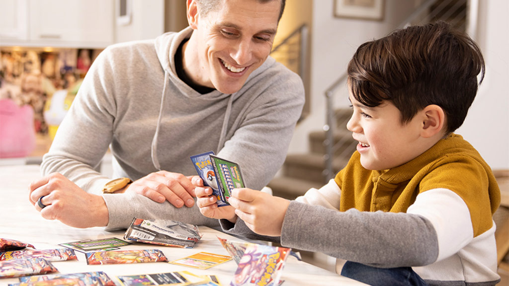 POKÉMON TRADING CARD GAME — LET'S PLAY POKÉMON | The Toy Insider