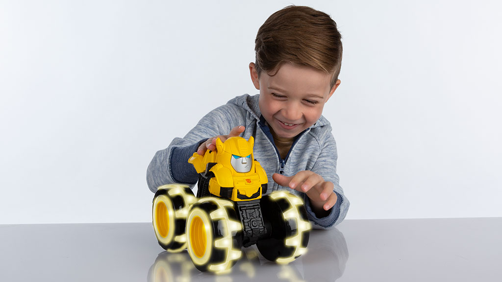 MONSTER TREADS LIGHTNING WHEELS BUMBLEEBEE VEHICLE | The Toy Insider