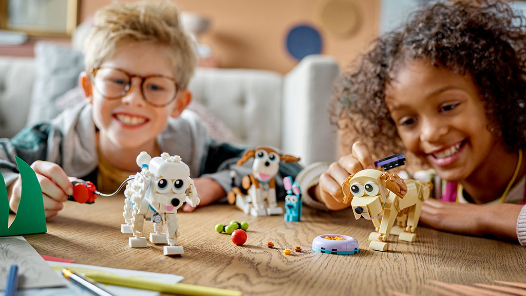 Kids Can Construct a Pack of Doggo Pals with This LEGO Set | The Toy ...