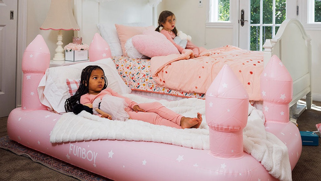 Kids Can Cruise While They Snooze in Funboy's Sleepover Beds | The Toy ...