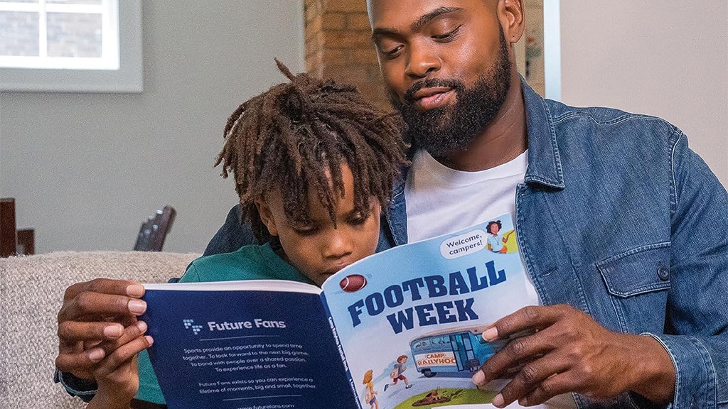 Future Fans Teaches Kids the Xs and Os of Football | The Toy Insider