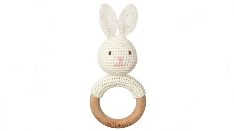 BUNNY TEETHING RATTLE RING | The Toy Insider