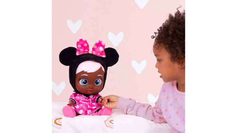 Expert Toy Review: IMC Toys' Cry Babies Minnie Mouse | The Toy Insider