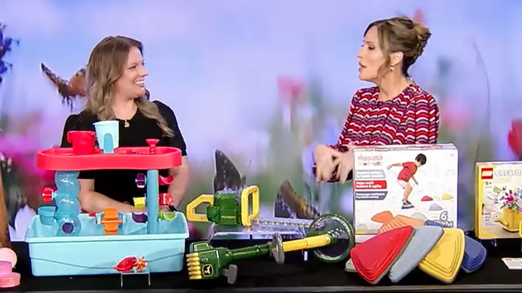 Springtime Sunshine Toys on ABC World News Now | The Toy Insider