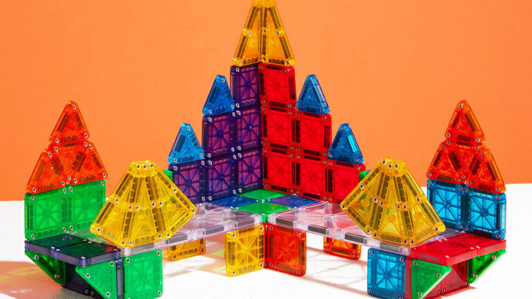 MAGNA-TILES MICROMAGS 70-PIECE DELUXE SET | The Toy Insider