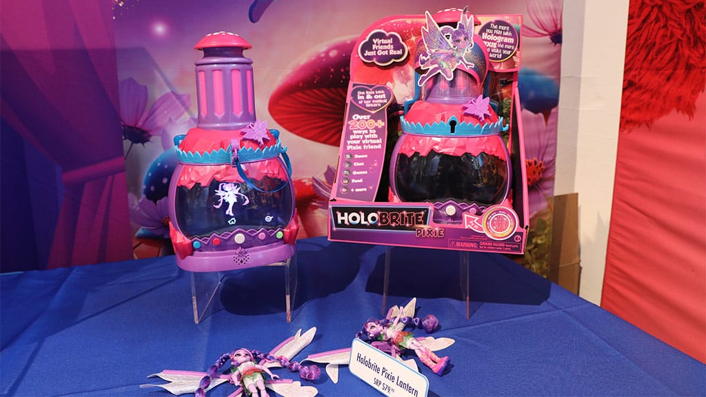 Just Play’s HOLOBRITE Pixie Lantern Shines During Playtime | The Toy Insider