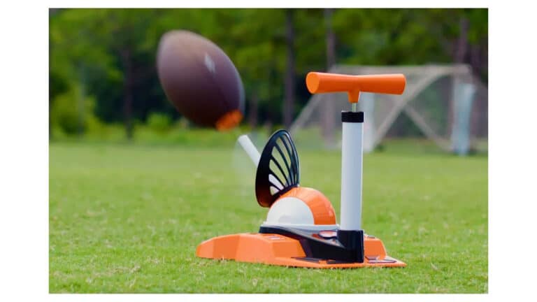 SUPER ALL-PRO PASSER ROBOTIC QUARTERBACK | The Toy Insider