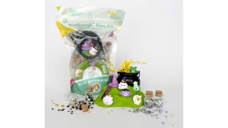 POTION POISON APPLE KIDDOUGH PLAY KIT | The Toy Insider