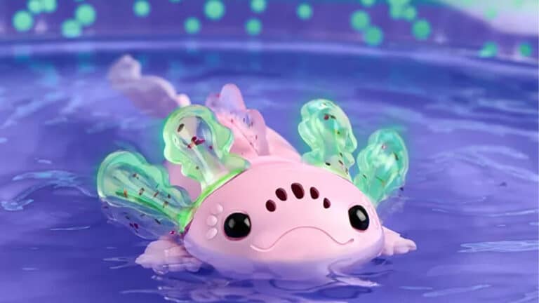 Expert Review: WowWee's Fingerlings Interactive Baby Axolotl with ...