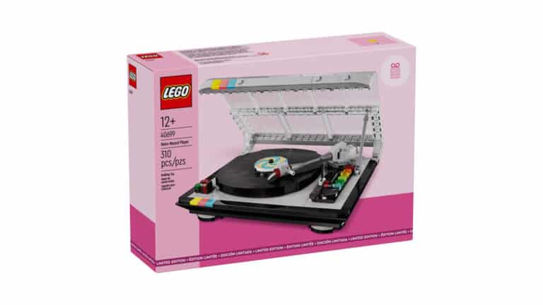 LEGO RETRO RECORD PLAYER | The Toy Insider