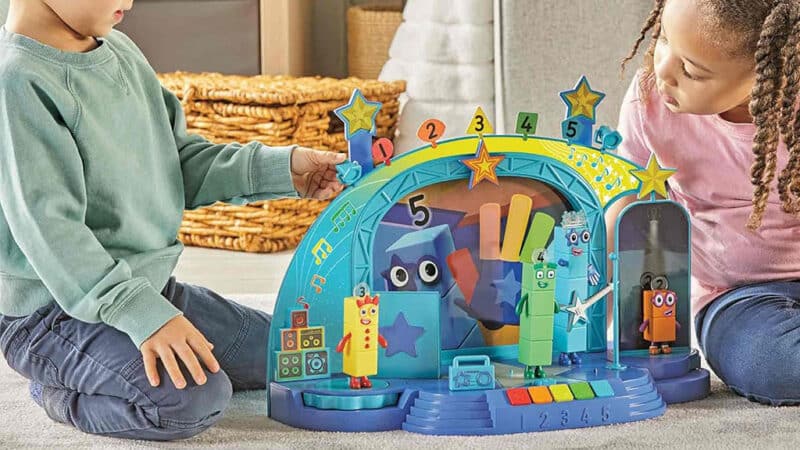 Customize a Digital Dream House and Dream Life with Pixel Stars | The ...