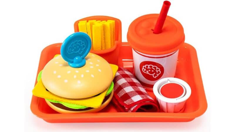 PRETENDABLES BURGER & FRIES | The Toy Insider