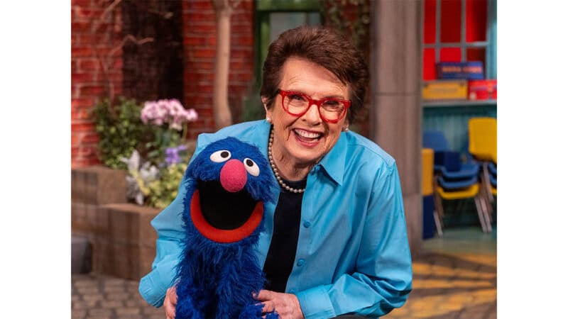 Season 55 of 'Sesame Street' to Focus on Feelings & Friends | The Toy ...