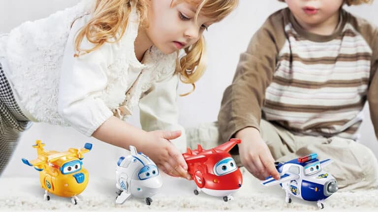 Fly into Playtime with New ‘Super Wings’ Toys | The Toy Insider