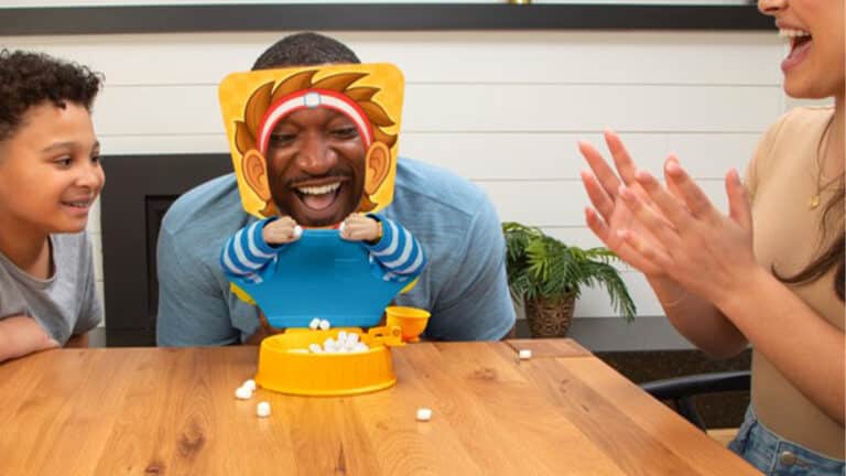 Marshmallow Madness Game Review | Game Review | The Toy Insider