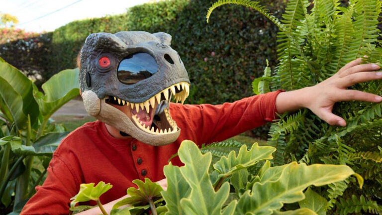 15 Rawr-some Toys to Kick off 'Jurassic World Rebirth' Day | The Toy ...