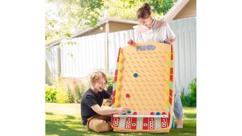 Outdoor Garden Games on CTV's The Social | The Toy Insider