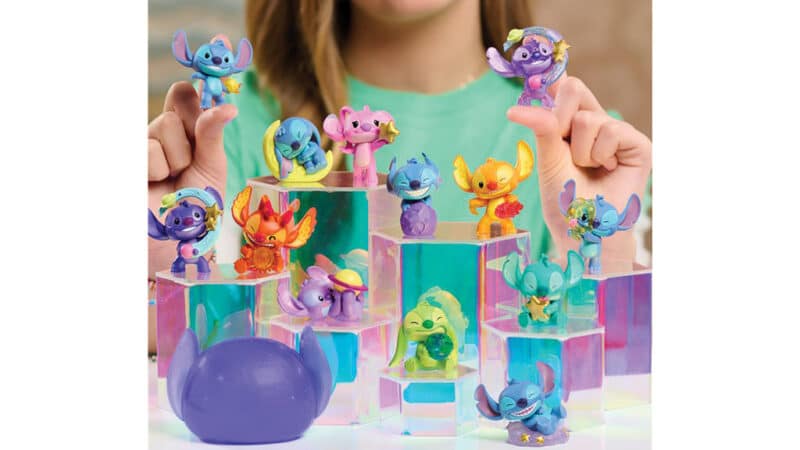 DISNEY STITCH OUTTA THIS WORLD COLLECTIBLE MINI FIGURE CAPSULE | The ...
