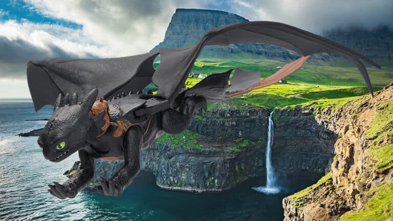 How to Train Your Dragon Plasma Blast Toothless | Toy Review | The Toy ...