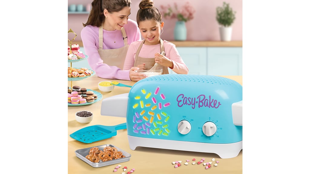Easy-Bake Oven Launch | New Toys from Just Play | The Toy Insider