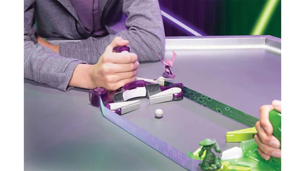 RUN THE RUNWAY FASHION DESIGN KIT | The Toy Insider