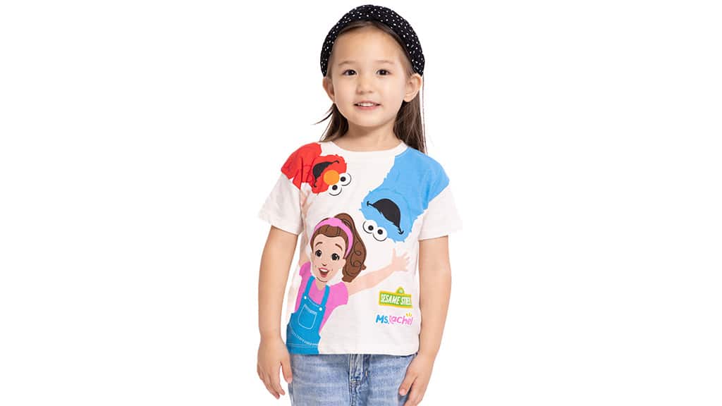 Ms. Rachel and Elmo Drop New Music Video for 'Brushy Brush' | The Toy ...