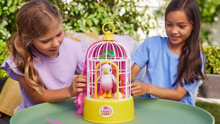 Expert Review: ZURU's Pets Alive — Polly the Magic Bird | The Toy Insider