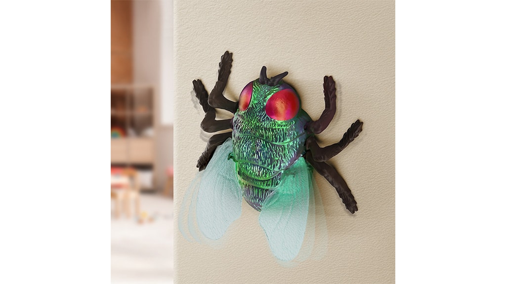TERRA BY BATTAT R/C BOTTLE FLY | The Toy Insider
