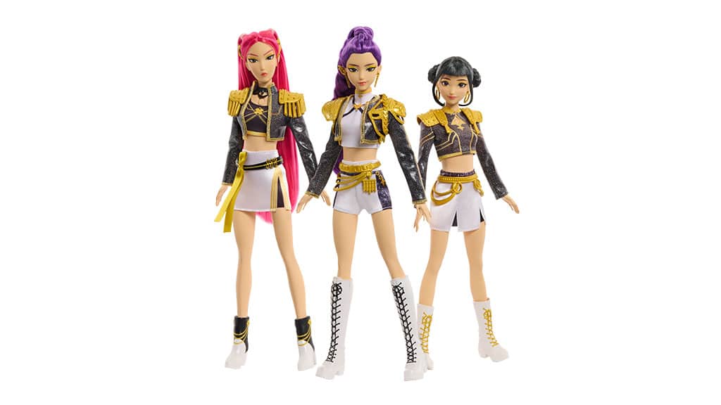 KPOP DEMON HUNTERS SINGING FASHION DOLLS | The Toy Insider
