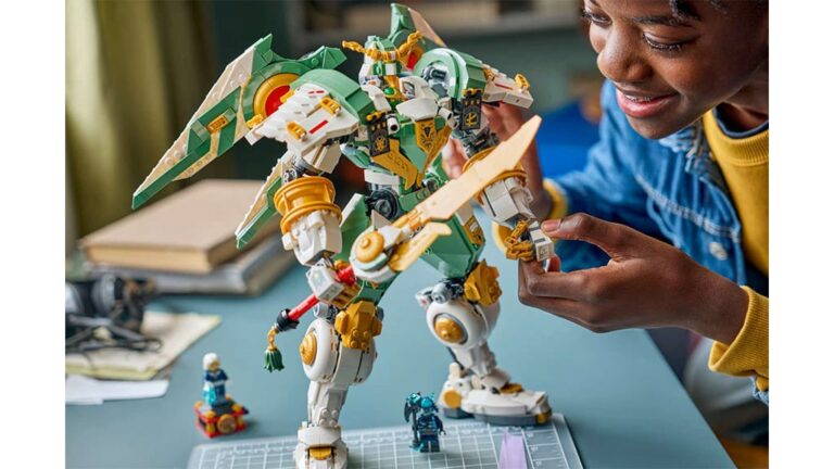 LEGO NINJAGO FOUR WEAPONS BLACKSMITH 15TH ANNIVERSARY BUILDING SET ...